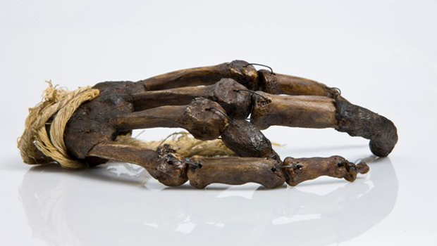 Pangboche Hand « Trafficking Culture